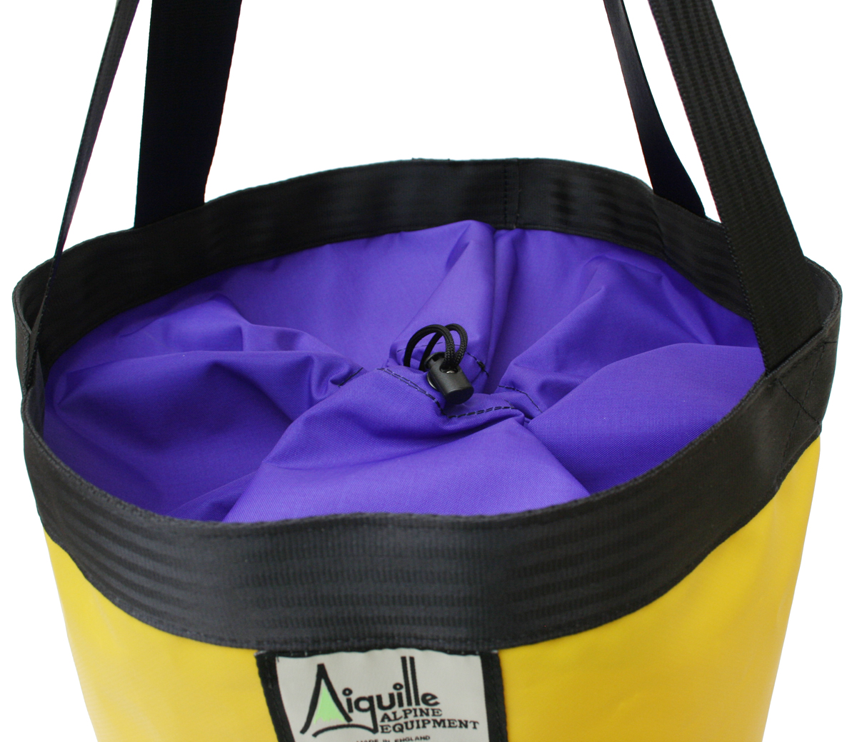 Bucket Gear Garage - Aiguille Alpine